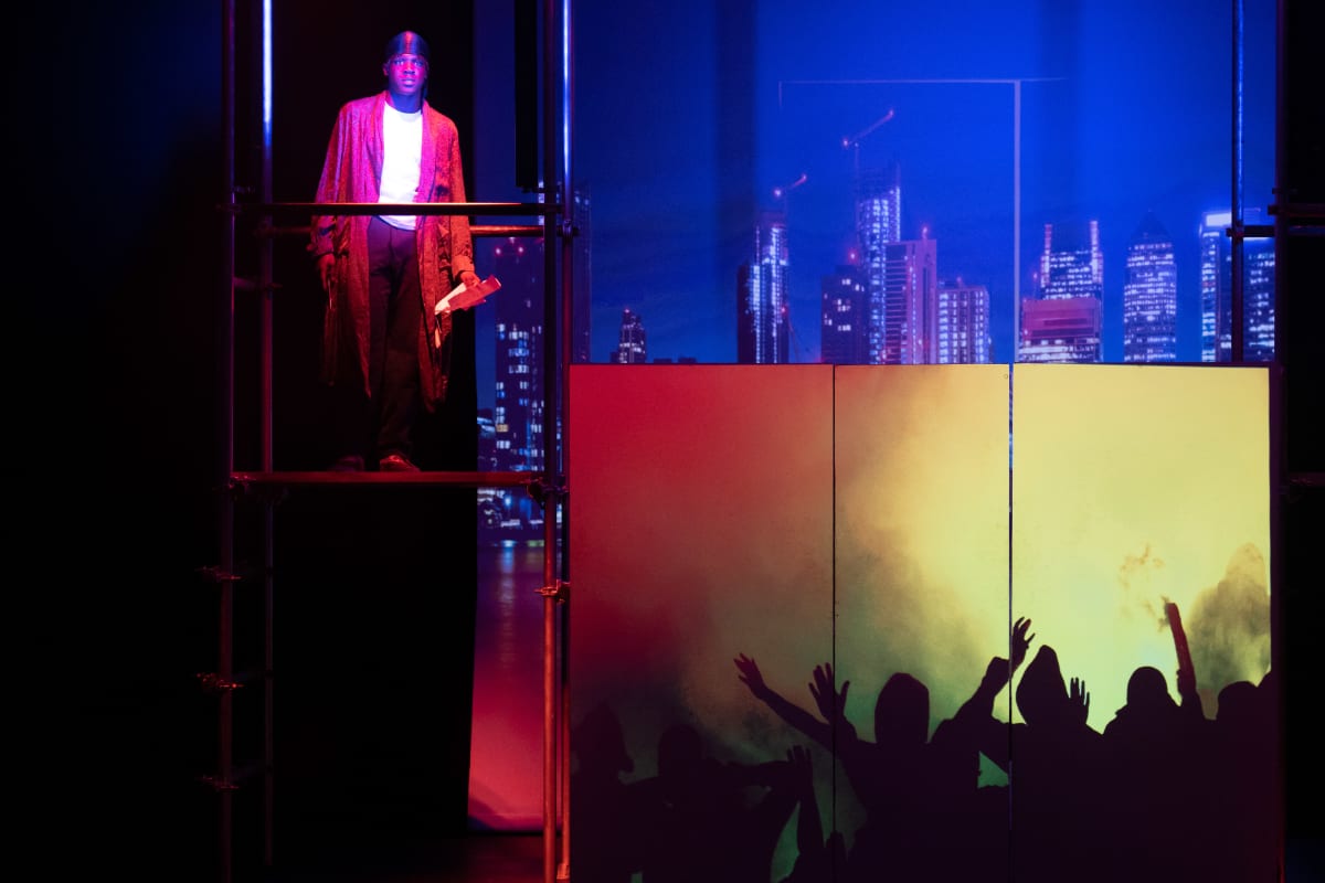 Junior Play sees Julius Caesar step into the world of Eighties finance - Tonbridge School