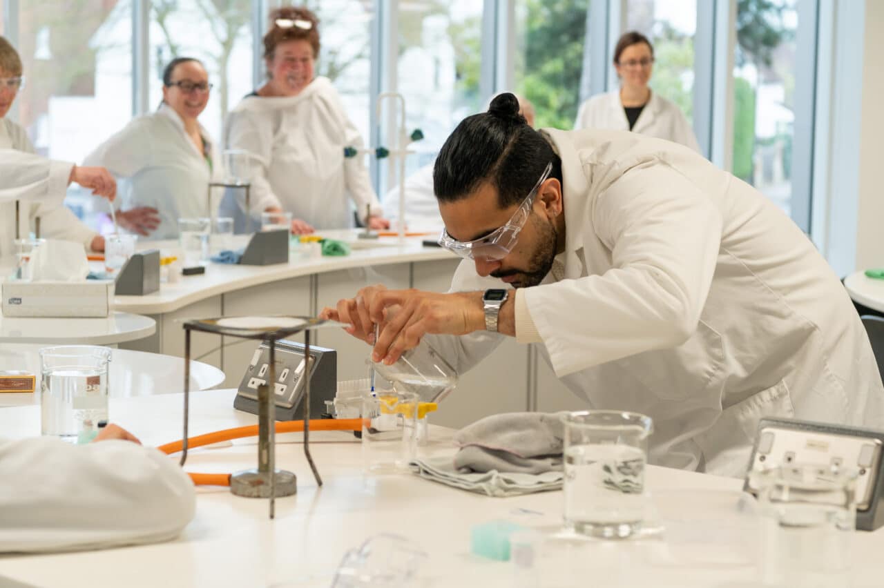 A day in the life of a school science technician: Tonbridge marks ...